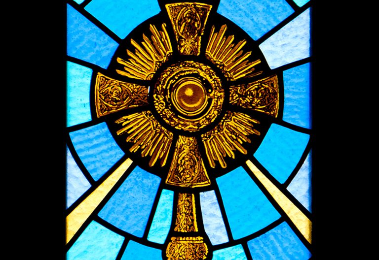 Some Guidelines for Eucharistic Adoration | Simply Catholic